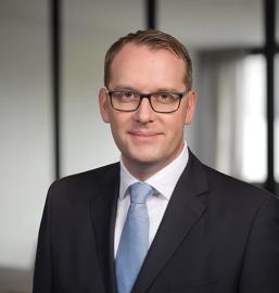 International Employment Lawyer