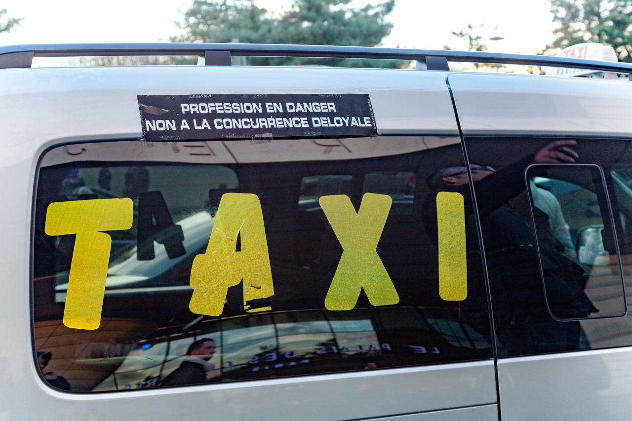French taxi drivers turn to competition law in ongoing dispute with ...