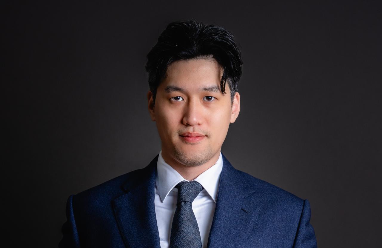 Simmons hires former TSMP director to boost Asia practice ...